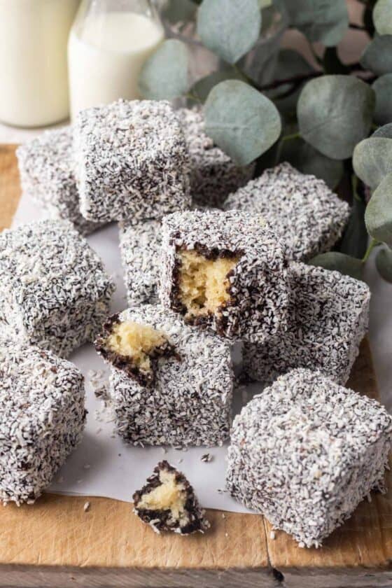Classic Australian Lamingtons | Emma Duckworth Bakes