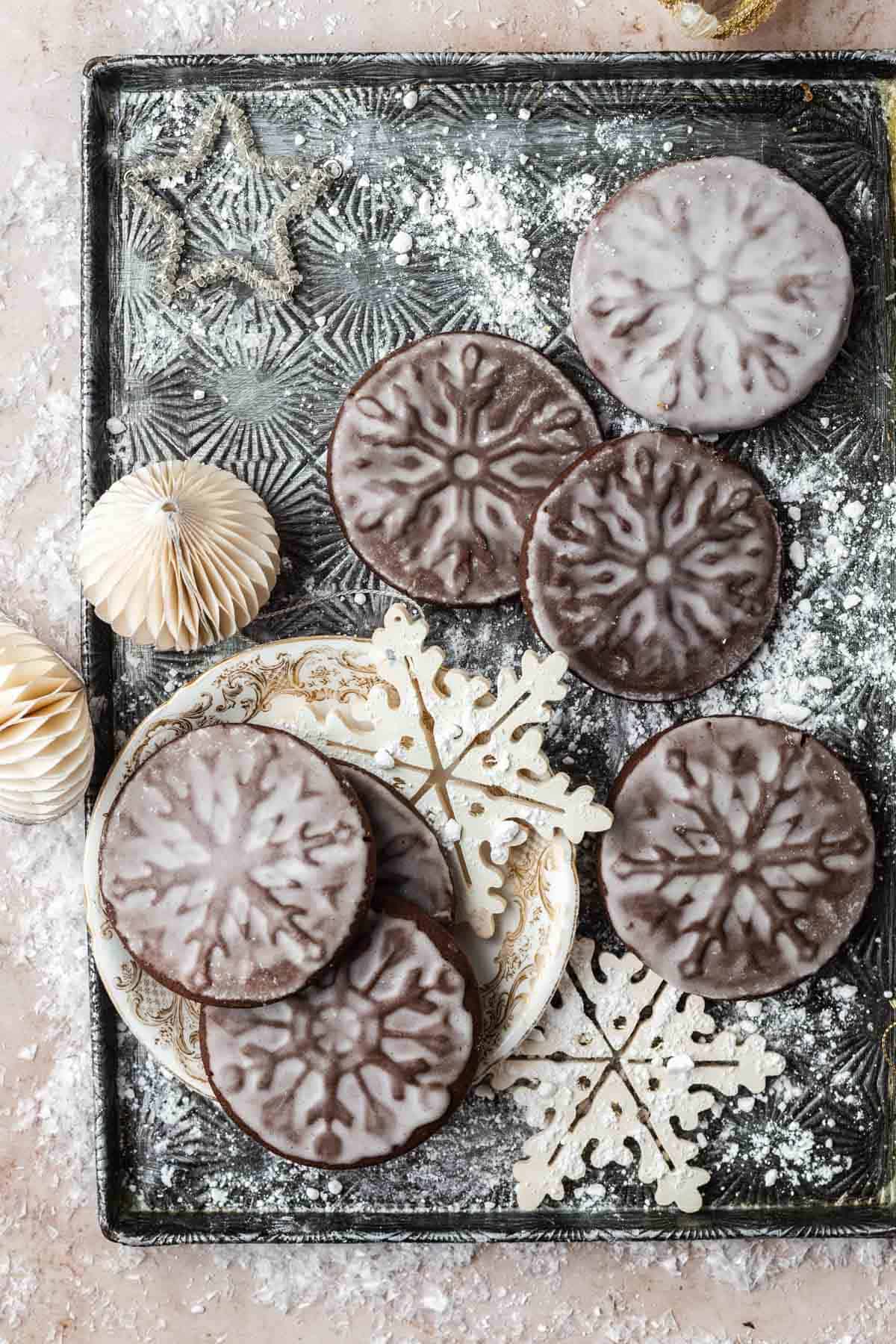 Chocolate Gingerbread Stamped Cookies | Emma Duckworth Bakes