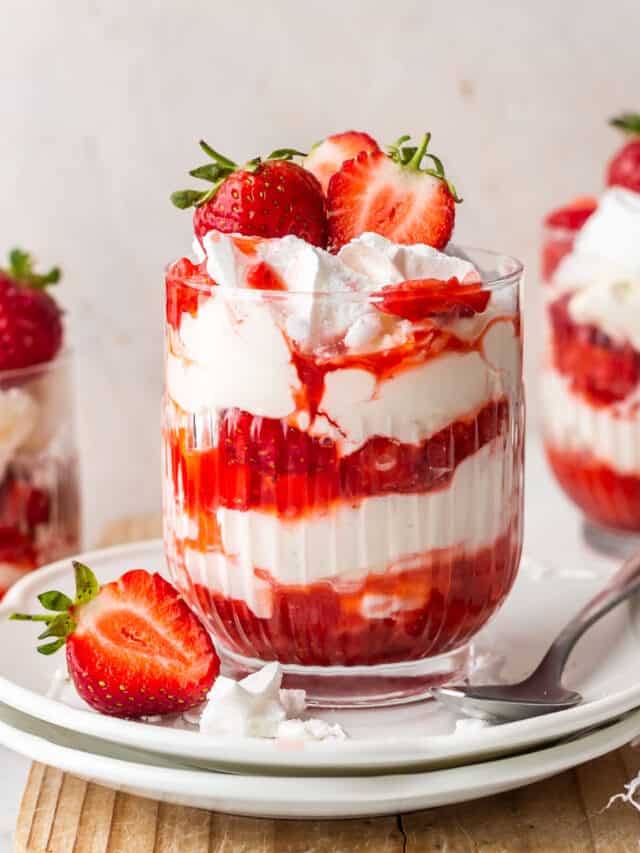 Easy Strawberry Crumble Recipe | Emma Duckworth Bakes