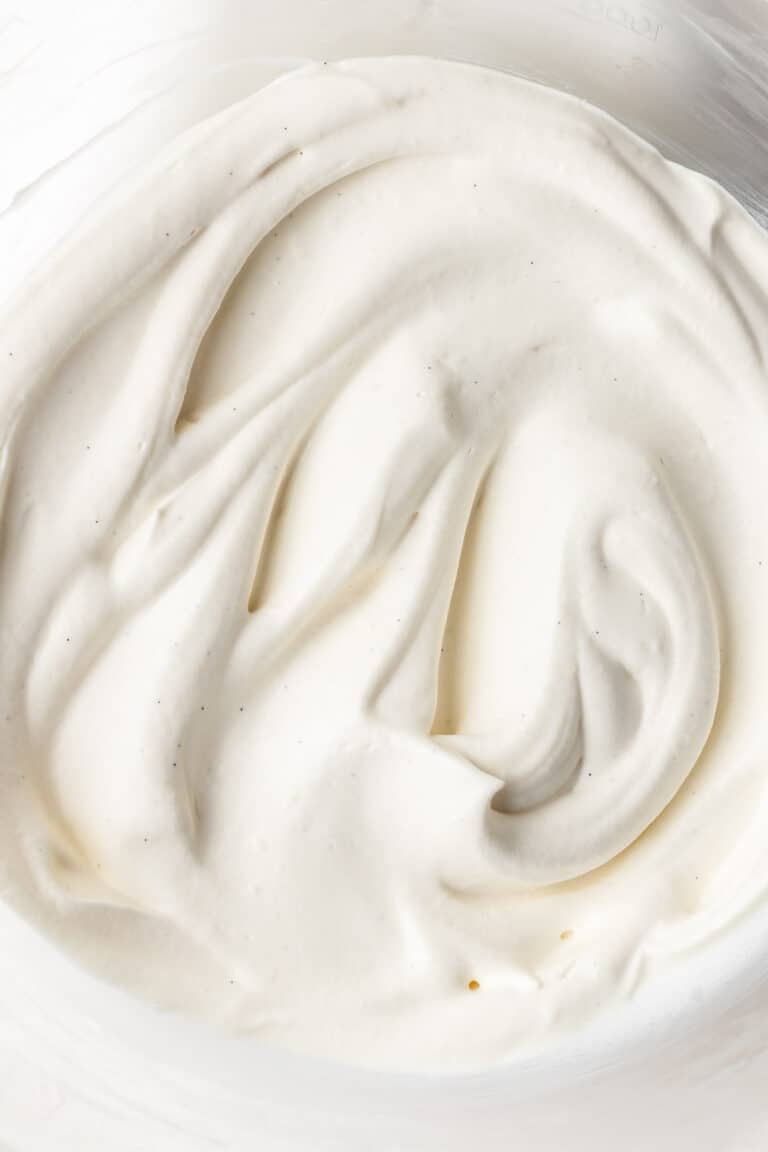 French Chantilly Cream (Crème Chantilly) | Emma Duckworth Bakes