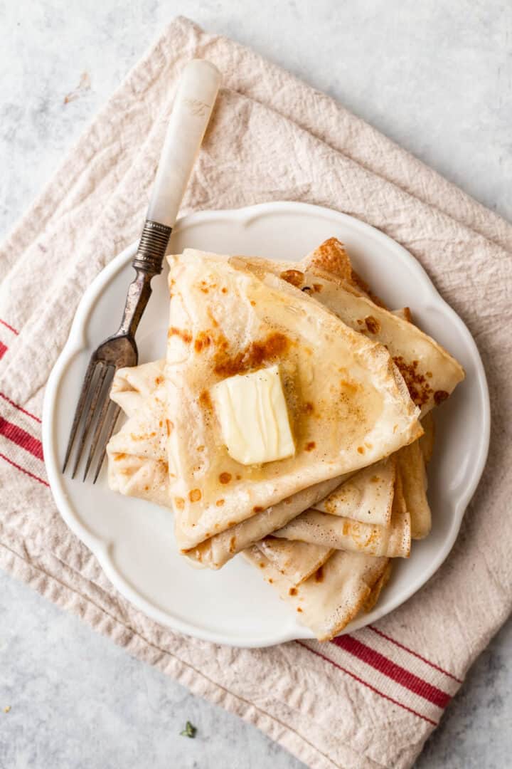 How to Fold Crêpes (8 Easy Ways) | Emma Duckworth Bakes