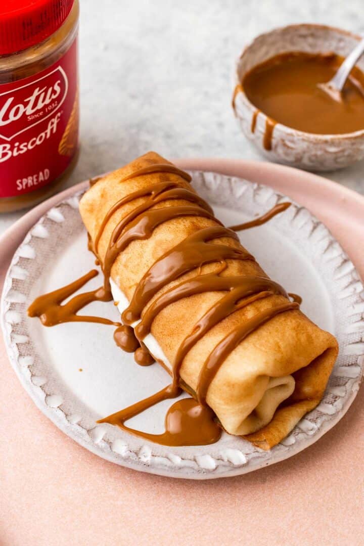 How to Fold Crêpes (8 Easy Ways) | Emma Duckworth Bakes